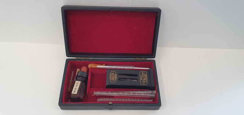 Sahli Haemoglobinometer; Hawksley Crista; P24 | eHive