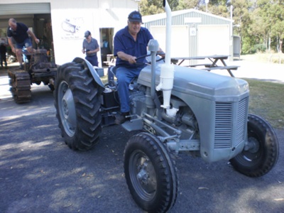 Ferguson TEF Diesel Tractor 1956 model; 2 | eHive