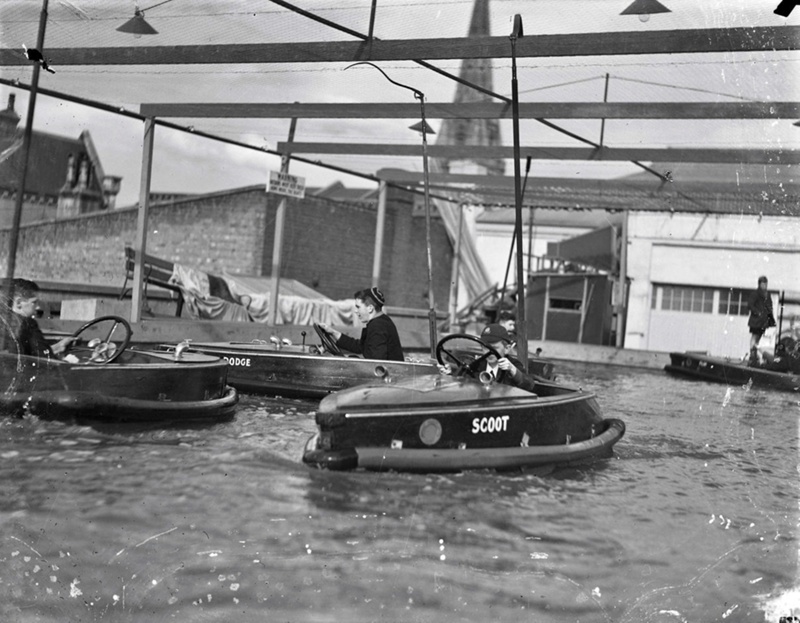 Central City, Hay's Drapery Store, Hay's Roof. Bumpa-Boats. Powered by ...