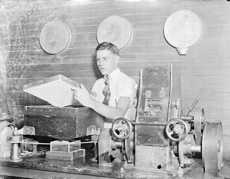Wheat Harvest. Test Laboratory in Canterbury, New Zealand. ; Unknown ...