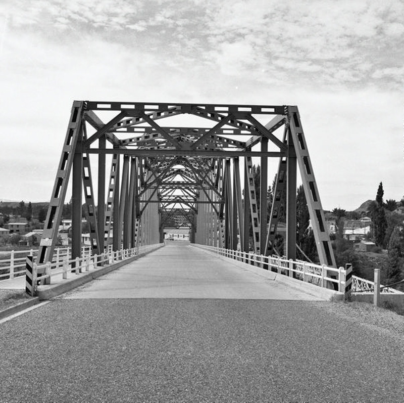 Road Works. Alexandra Bridge Over the Clutha River..This, the New ...