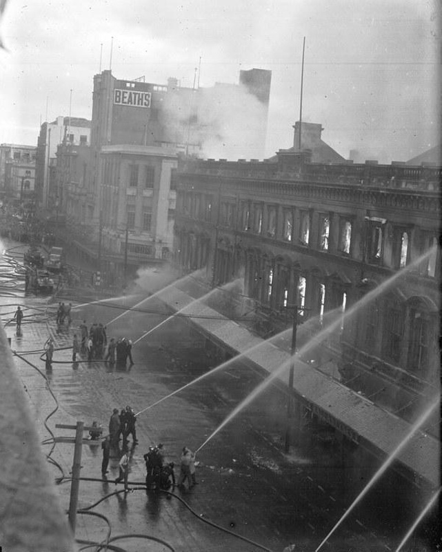 Fire. Ballantyne's Department Store, November 1947. Corner Colombo ...