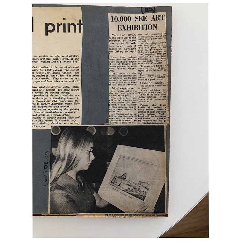 Newspaper article - 10,000 see art exhibition.; NC720/1997 | eHive