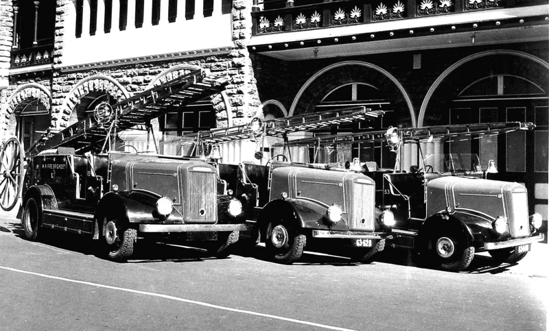 Photograph, Motors 23, 54 and 53 (Dennis F1 pumpers) in front of Perth ...