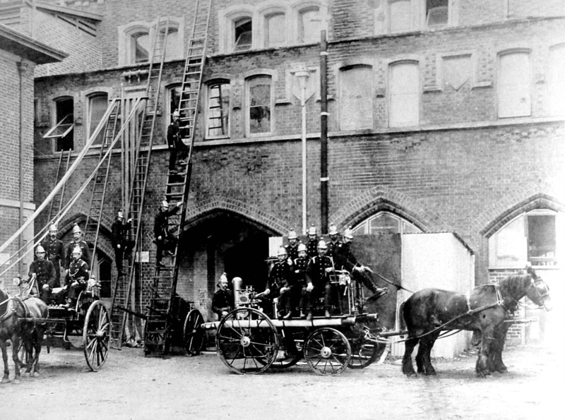 Photograph, Metropolitan Fire Brigade at Perth Town Hall; 1899; PH2002 ...