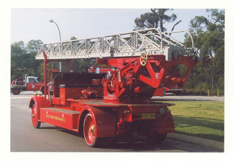 Photograph, TTL2 (Morris Maguris turntable ladder) motor appliance ...
