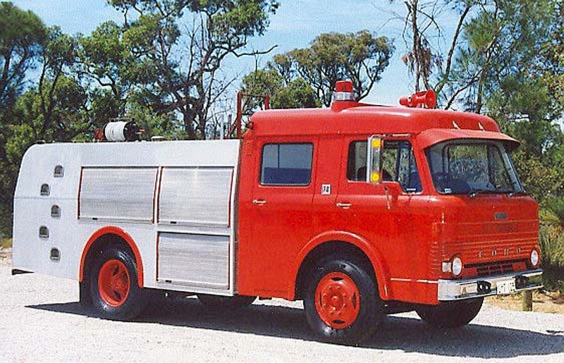 Medium Pumper Fire Appliance, Ford D600 Marksman Medium Pumper; 1971 ...