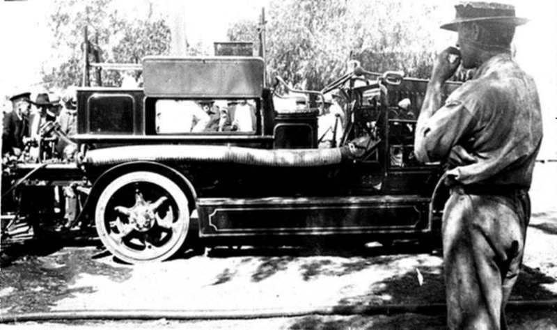 Photograph, Dennis heavy pumper (Motor 25) training Boulder Fire ...