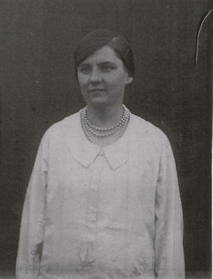 Print, Photographic; Honora Nora McQuinn wife of John Adamson = Adamson Family; ... | eHive