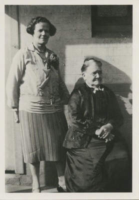 Nancy McINTOSH & Amy CARTWRIGHT 1928; MF41.3 | eHive