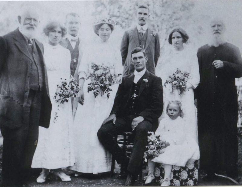 Donald Argyle McINNES and Alice WARREN 1912; MF2015.543 | eHive