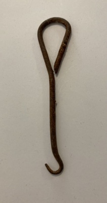 Button Hook; 2023.11.6 | eHive