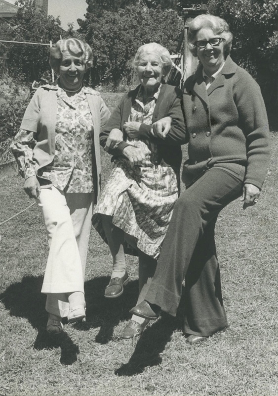 Mrs Flora PRIMMER nee Bartlett. 1880 -1989 ; MF253.1-4 | eHive