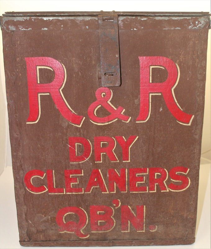 R&R Dry Cleaner Delivery Box; 2015.291 | eHive