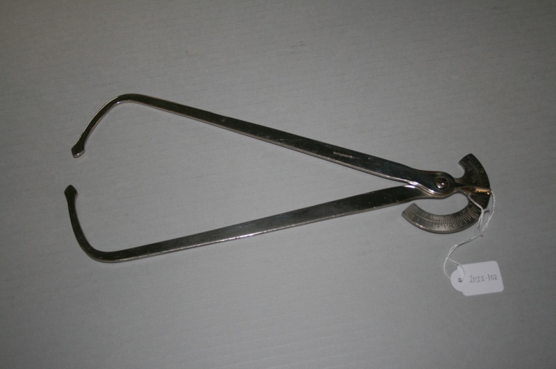 Pelvimeter; 2022.102 | eHive