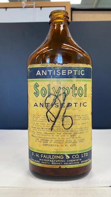 "Solyptol" Antiseptic Bottle; F.H. FAULDING & CO. LTD; 1900s; 2024.071 ...