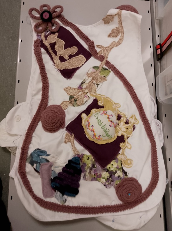 tabard with blunt language design; 3.2022 - 3.2024; MASMG2024-7.10 | eHive