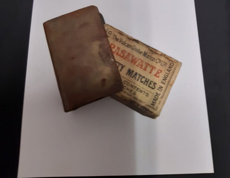 Matchbox cover; 467 | eHive