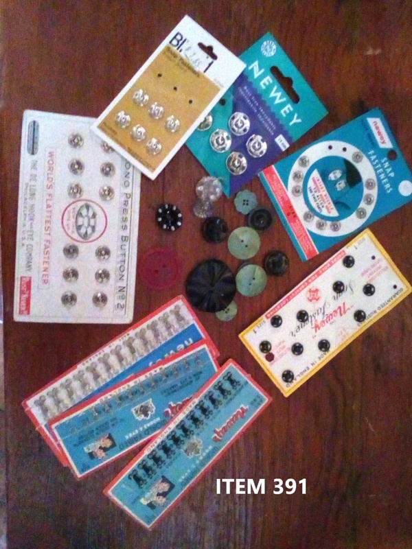 Various types of fasteners - sewing; RH-2022-00391 | eHive