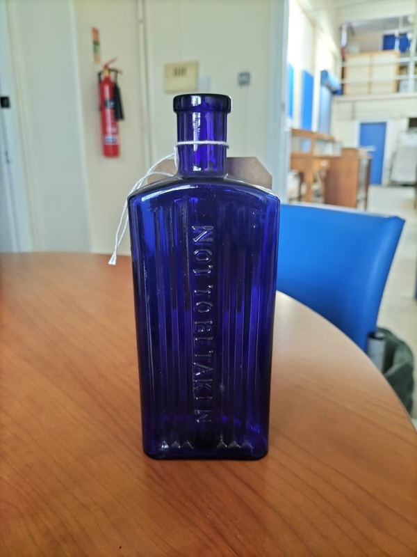 Cobalt blue poison bottle ; 19th Century ; CHHHOH45 | eHive