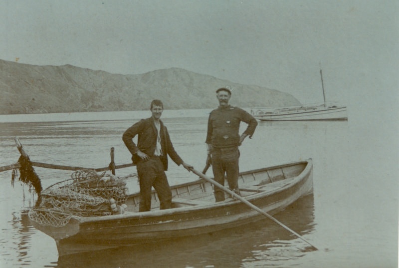 Photograph; DAKEN/DEAKIN, Arthur Timothy (Tim) and Jack Harvey; 0145 ...