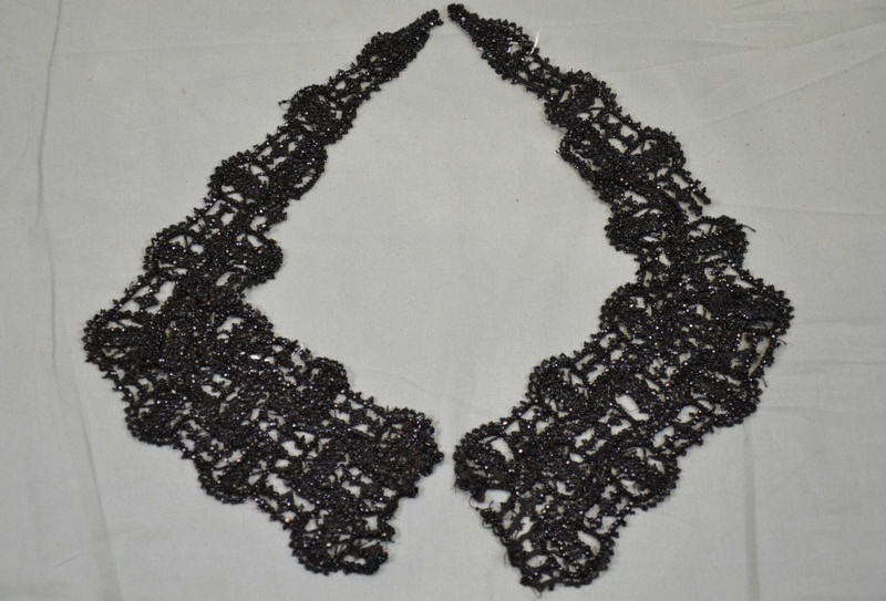 Beaded collar; 1900; MPM162 | eHive