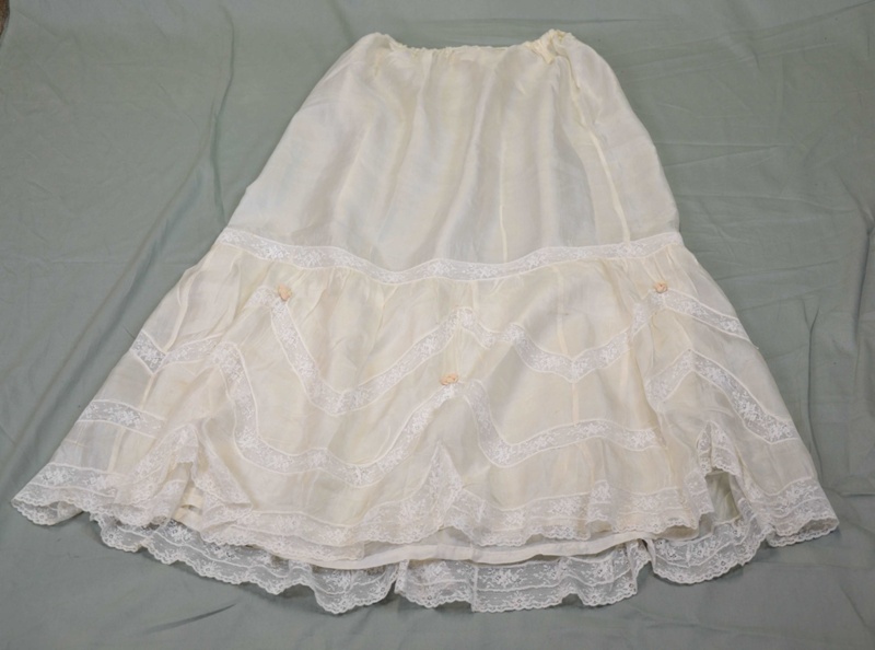 Petticoat; 1900; MPM140 | eHive