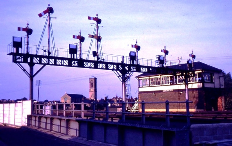 Colour photograph showing the north end of Oxford Station circa 1970 ...