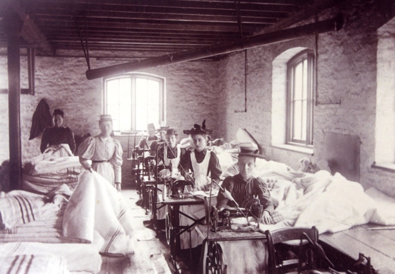 A photograph showing female workers in an Early's whipping room ...