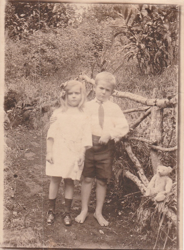 Francis Geoffrey Fairfield and his sister Cissie (Doris) with a teddy ...