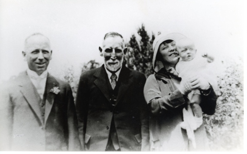 Alexander Bell of Bell farm with George (youngest of the family) and ...