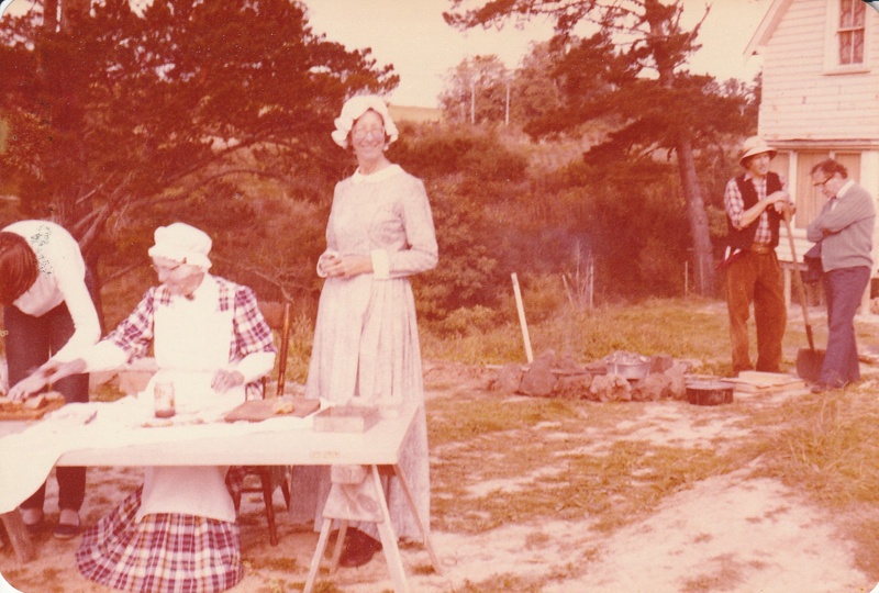 The camp oven bread team; Don and Joan Skidmore, Mrs Dodd and Geoffrey ...
