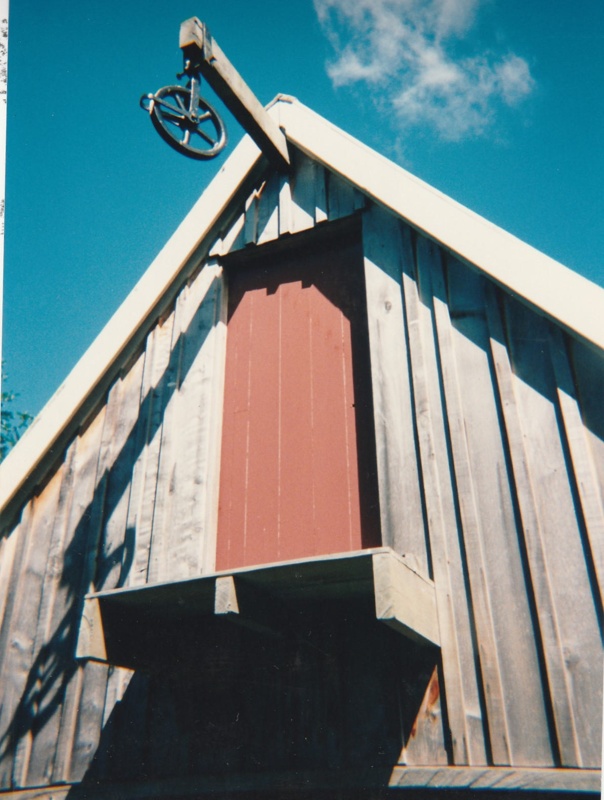 Front view of the top of Bycroft's flour mill and water wheel in Howick ...
