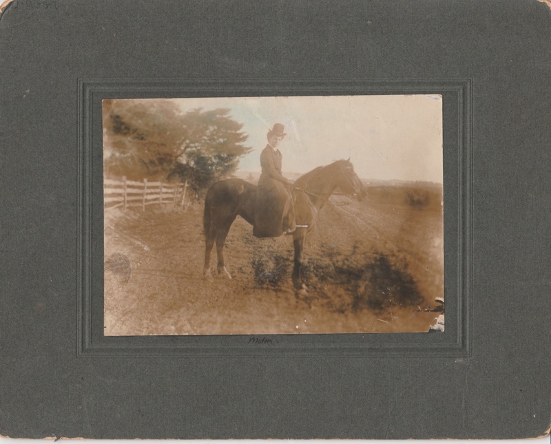 Mrs Amelia Wood. (nee Yeates) on her horse that won Champion Lady rider ...