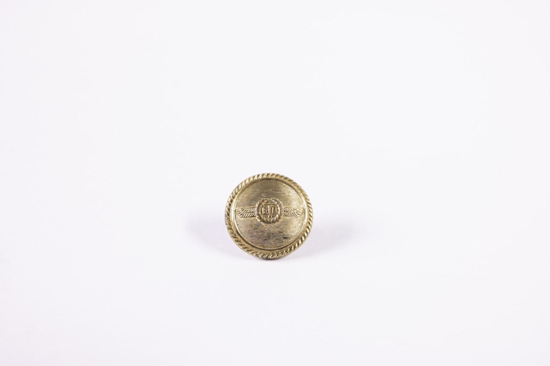 Brass Button; G Kenning & Son, London; O2018.107 | eHive