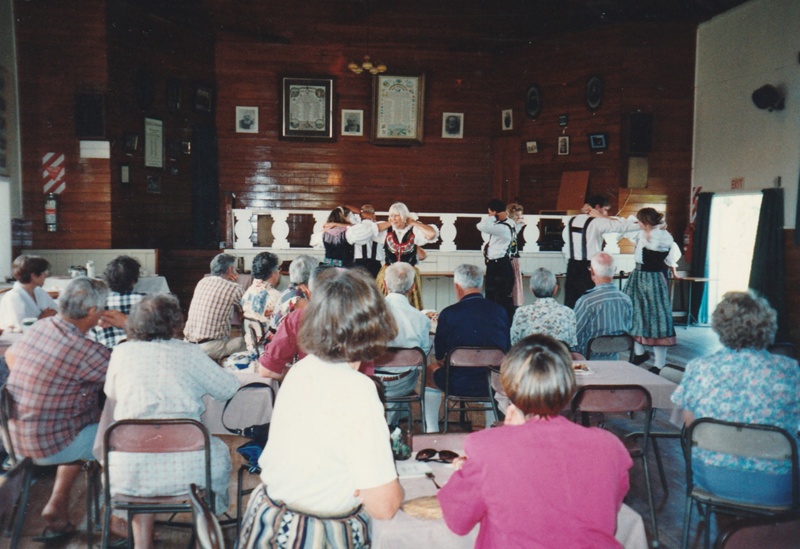 Howick Historical Society members at Puhoi for an Auckland Museum ...