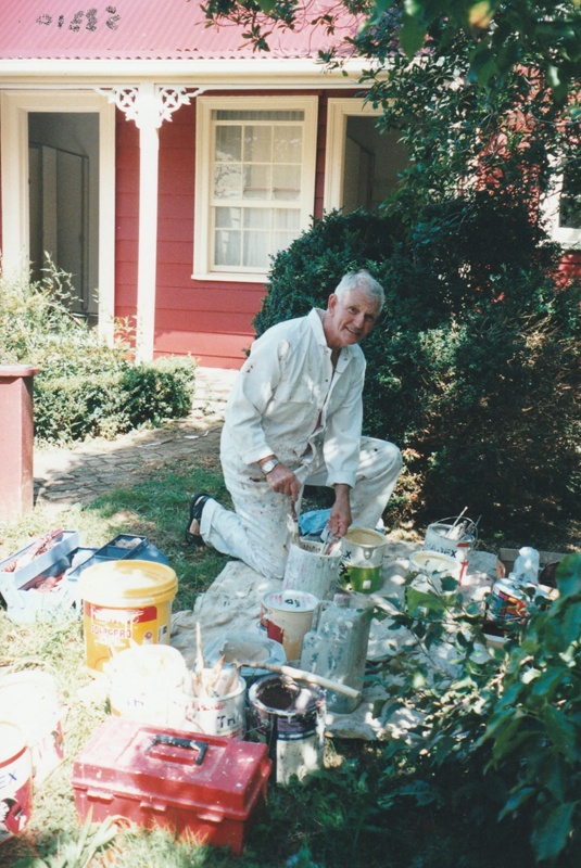 Keith Ellery with painting gear outside Colonel de Quincey's cottage at ...