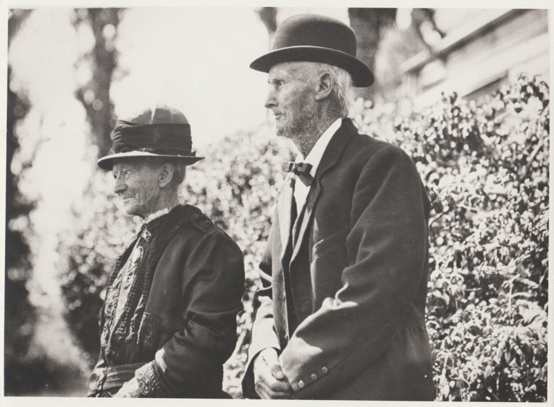 Margaret and Henry (Boney) Andrews; Whites Aviation; 1/11/1930; 2018. ...