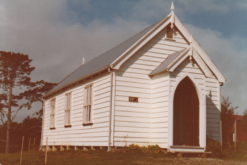 Howick Methodist Church in the Howick Historical Village.; La Roche ...