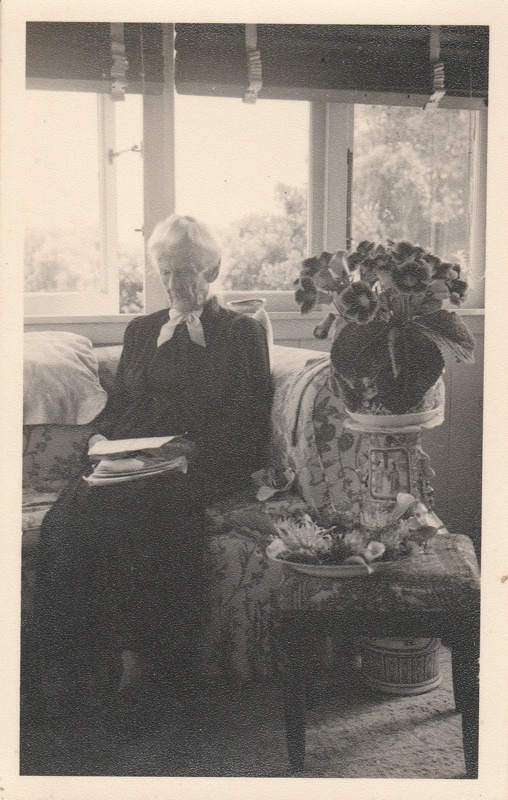 Mariamne Morrow reading her Queen's congatulation telegram on her 100th ...