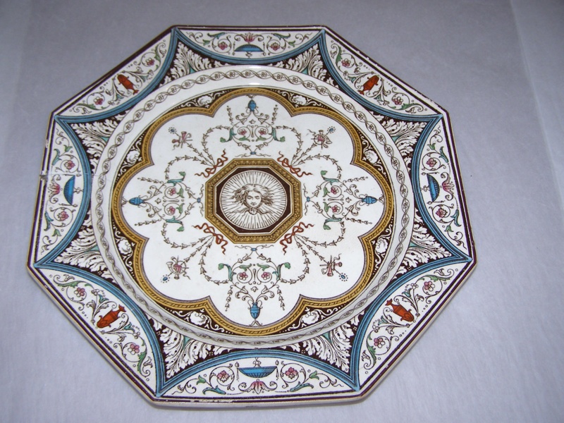 Minton plate; 2011.56.1 | eHive