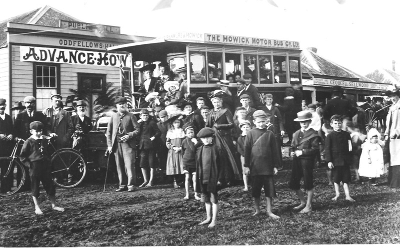 First Motor Bus Trip arrives inHowick; 1904; 9605 | eHive