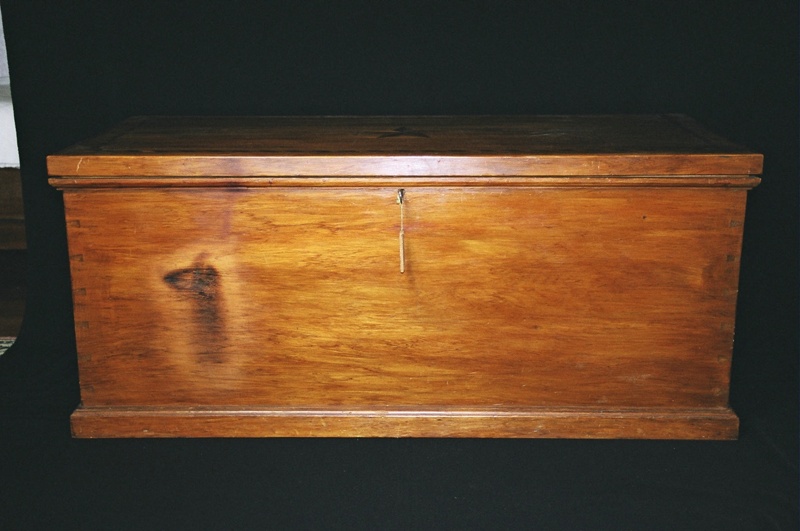 Rimu Blanket Chest; Brain, Joseph Denham (1841-1924); c. 1915; 2004/ ...