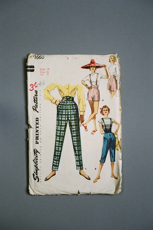 Simplicity No. 1660 Junior Misses' and Misses' Pants in Three Lengths ...