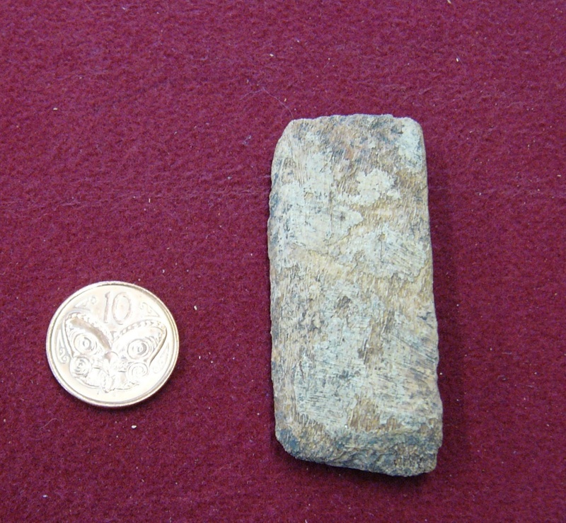 Moa bone tab; Oceania, New Zealand; 0000.1424 | eHive