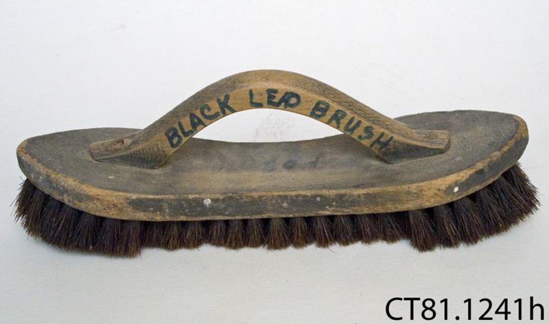 Brush, stove blacking; CT81.1241h | eHive