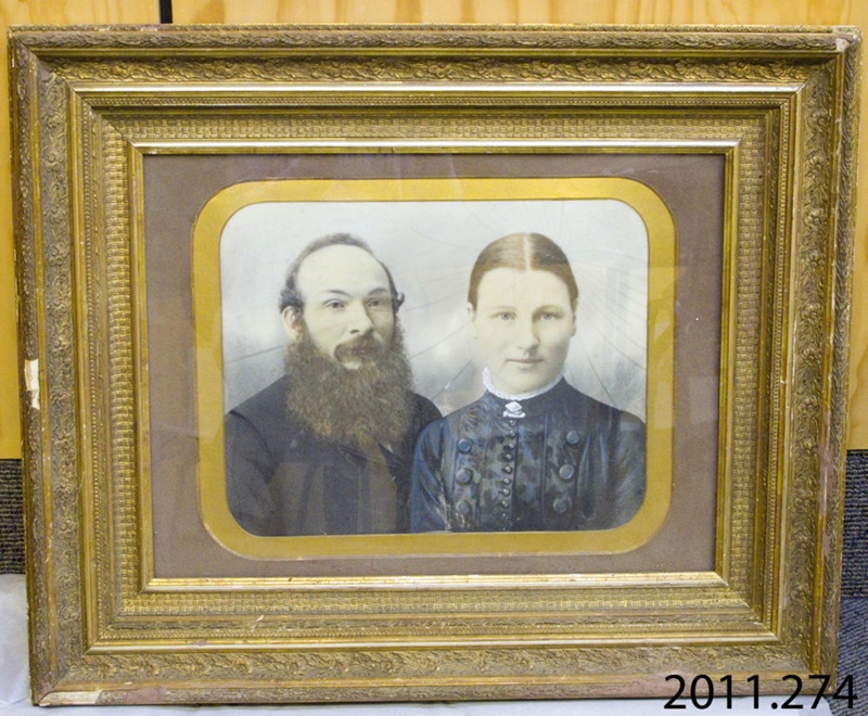 Photograph [Albert and Sarah Stenning]; [?]; c1887; 2011.274 | eHive