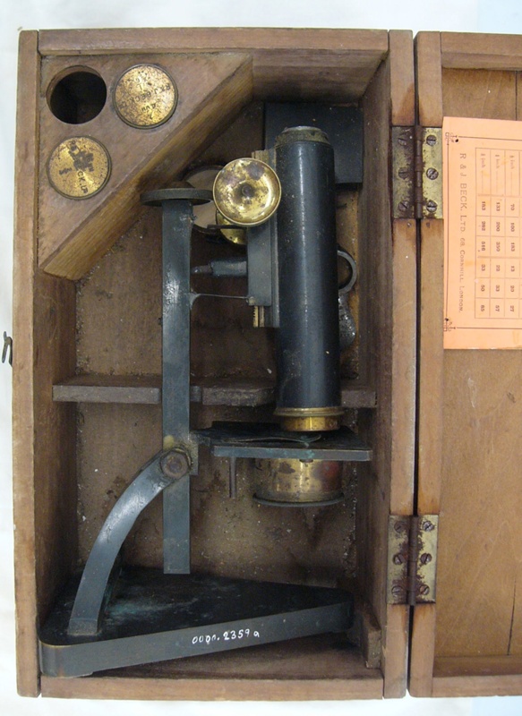 Microscope in a box; Beck, R & J Ltd; 0000.2359 | eHive