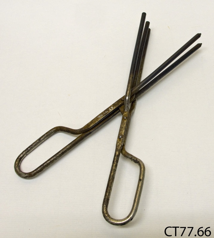 Iron, goffering; [?]; CT77.66 | eHive