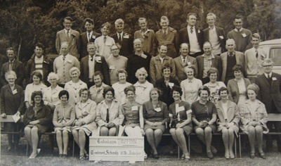 School Reunion photo; 0000.2381 | eHive
